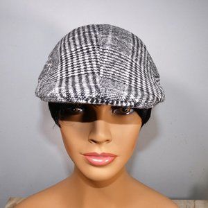 Accessories | Stylish Gray Black And White Plaid Driving Newsboy Scally ...